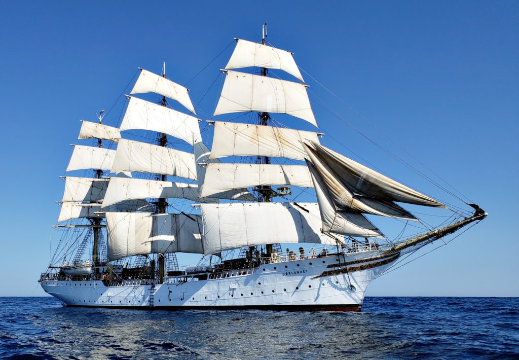 Free Sail Training offered on the 3-mast vessel Sørlandet